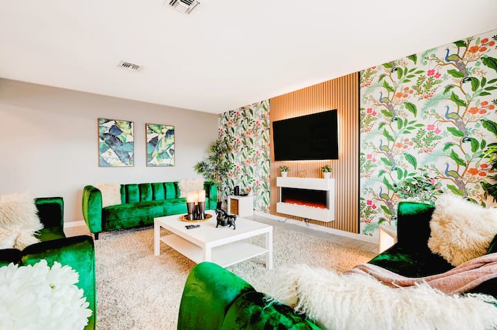 Lux 6br/2ba - 5mins 2 Strip W/pool+spa & Billiard - Las Vegas, NV