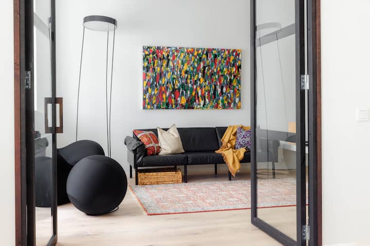 Spacious 2br Apartment On Bulevardi - Helsinki
