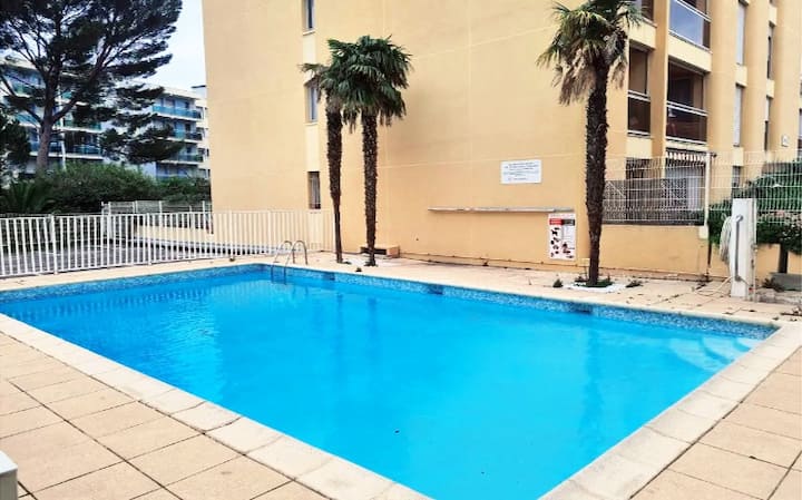 Plage 300m ! Piscine, Terrasse, Calme & Central - Cavalaire-sur-Mer