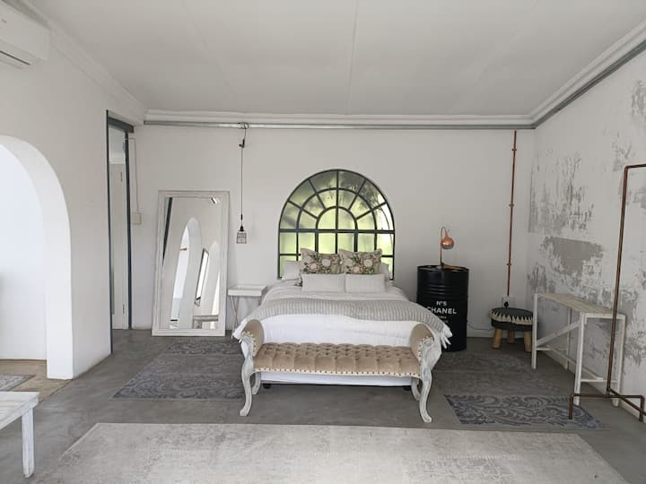 Honeymoon Suite - Ldg - Muldersdrift