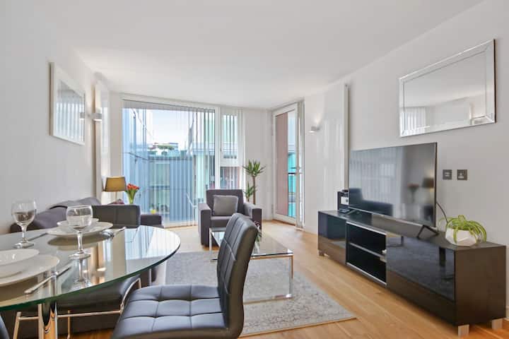 1 Bedroom Serviced Apartment - London
