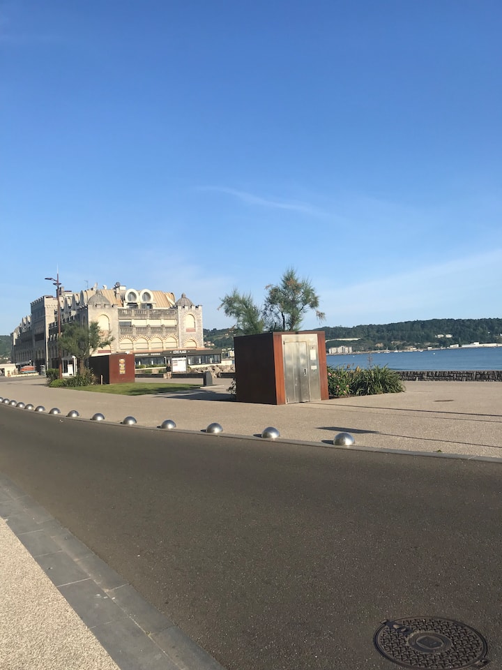 Apt Centre Plage Avec Garage - Hendaya