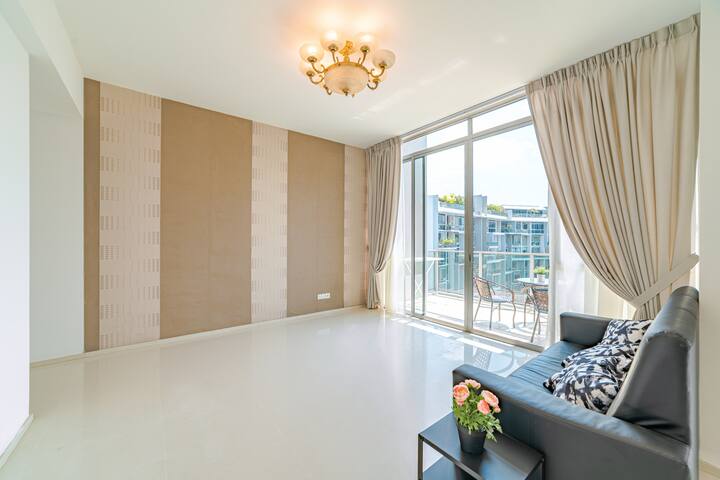 Luxury Retreat In The Heart Of Clementi - Singapore