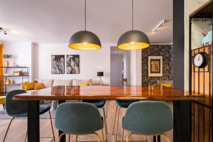 Hospitality Is An Art At Ponta Delgada - Azores