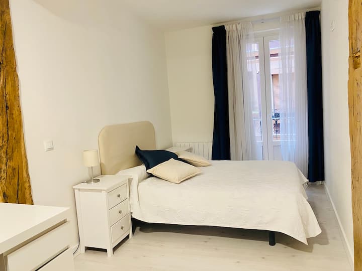 Vivienda En Bilbao. Casco Viejo / 7 Calles - 畢爾巴鄂