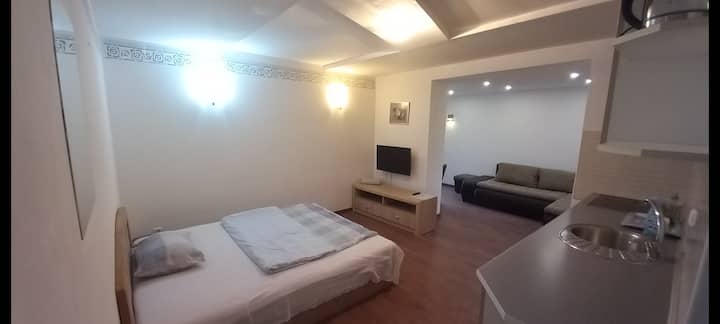 Studio In White With Parking Place - Sarajevo