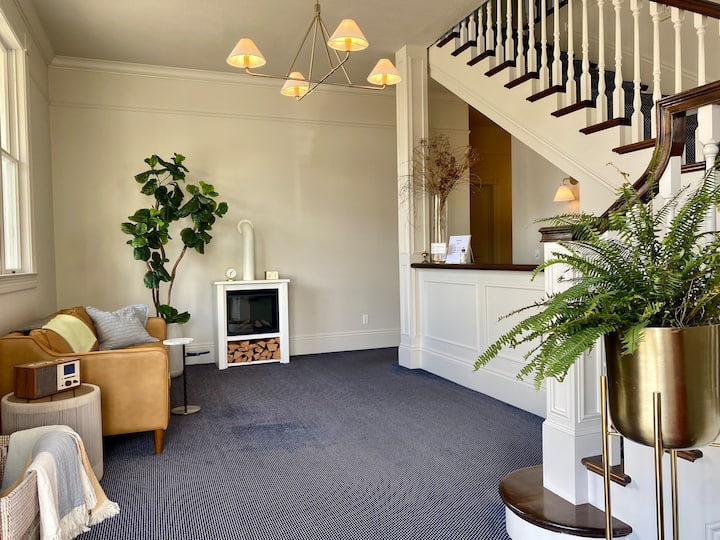 Room 1 - King Bed - Bodega Bay, CA