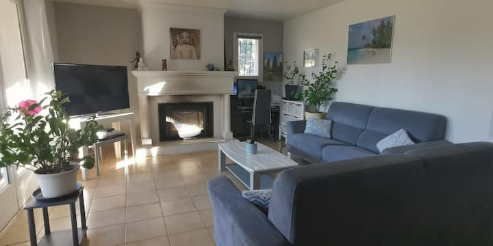Très Belle Maison Pour Vos Vacances - Vitrolles
