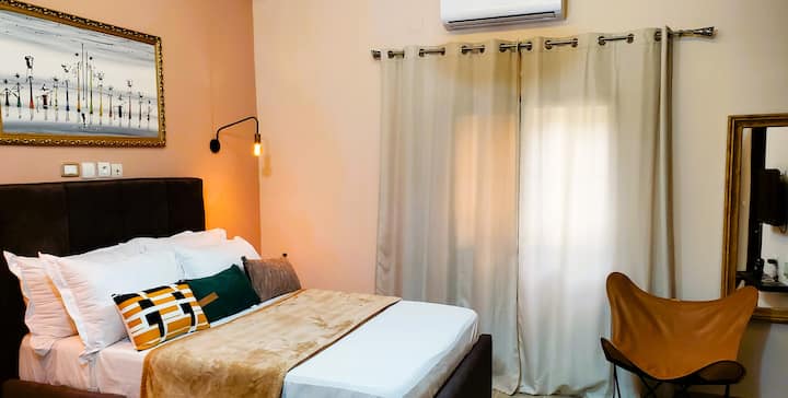 Lomé Vacation Rentals & Homes - Maritime Region, Togo | Airbnb