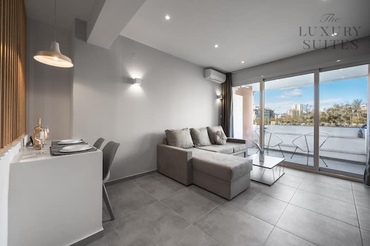 Horizon #4, The Luxury Suites - Thessaloniki
