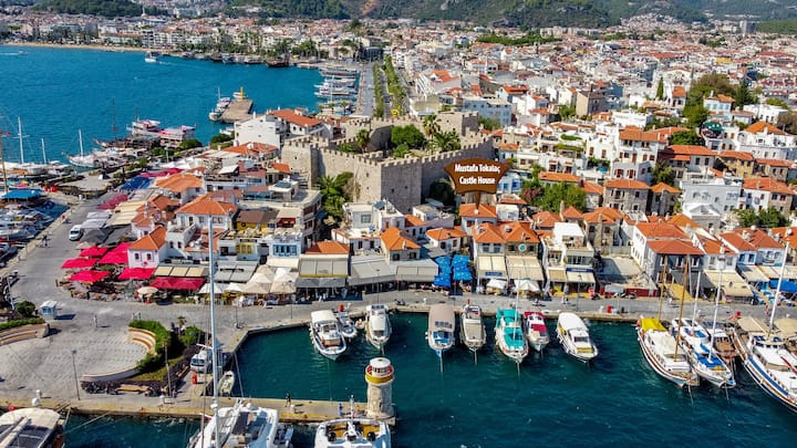 Castle House 1 Nci Kat - Marmaris