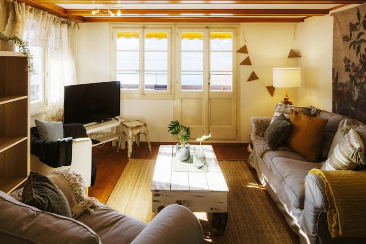 Bijou Niesen | Retreat With Lake Views - Merligen