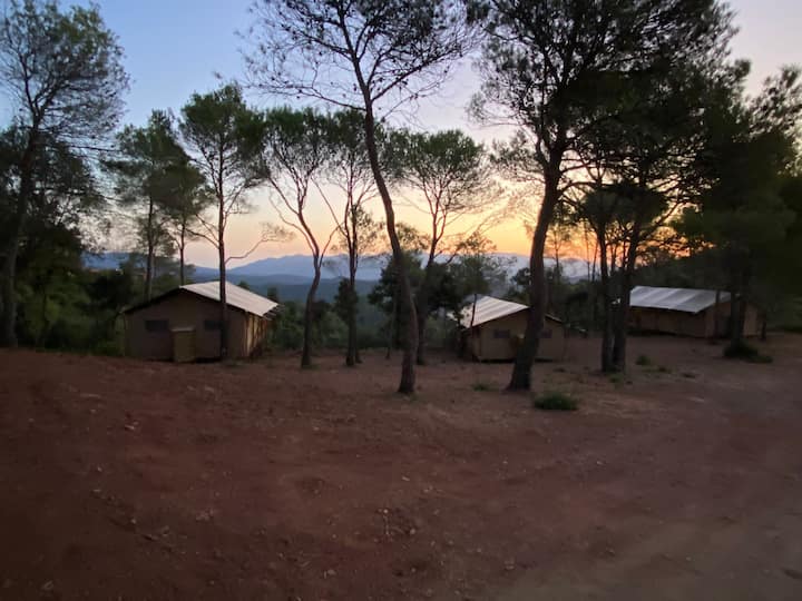 Tent Deluxe -Vall De Codó - Figueres