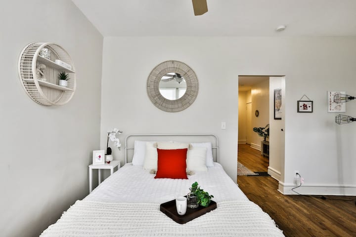 The Saint Louis Suite ! - Saint-Louis, MO