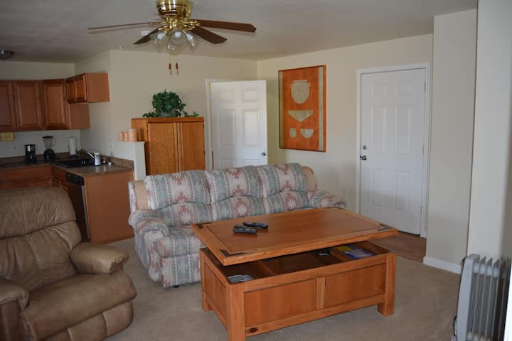 Experience A 5 Star "Casa" Stay! - Pahrump, NV