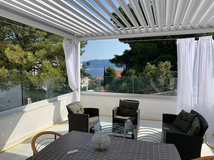 Sea‑view Designer, Electric Pergola & Bbq –Sutivan - Sutivan
