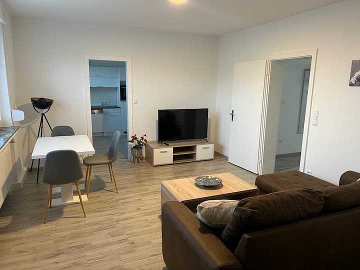 Eine Modern Renovierte Wohnung Mit Balkonterrasse. - Bünde