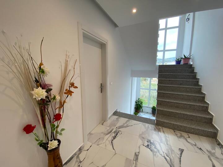 Vila Ariglen Apartment #2 - Kalami
