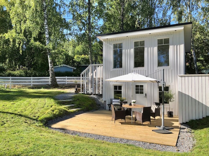 Lovely Mini-villa By The Lake! - Mariefred