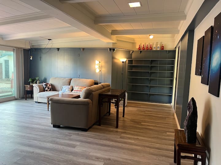 Beautiful Room With Private Bathroom - San Dimas, CA