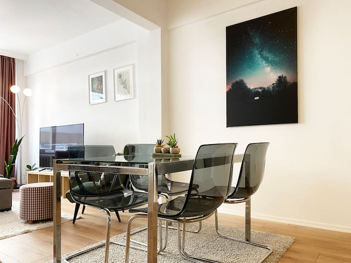 Fully Furnished 3-bedroom Neat Flat In Central Loc - Estambul