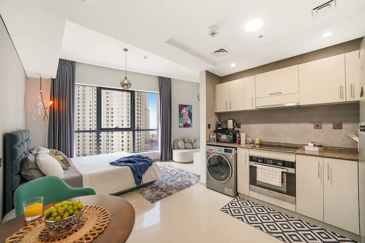 Bright Studio In The Heart Of Marina + Cooled Pool - Dubai Marina