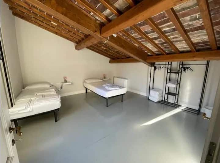 Nice And Big Apartment - Italy