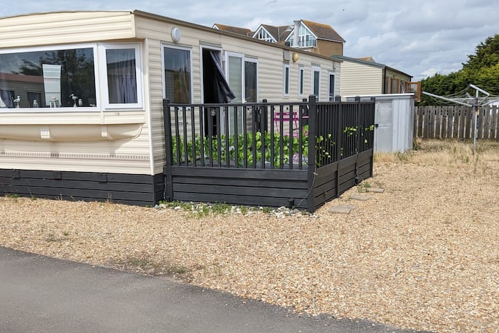 Vp6 Seagate Caravan - Southsea