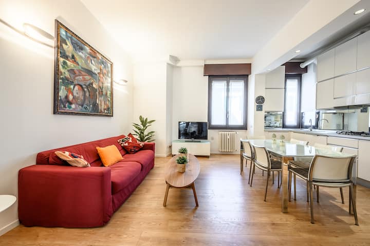 The Lantern Flat [Darsena] - 10 Min To Duomo - Milaan