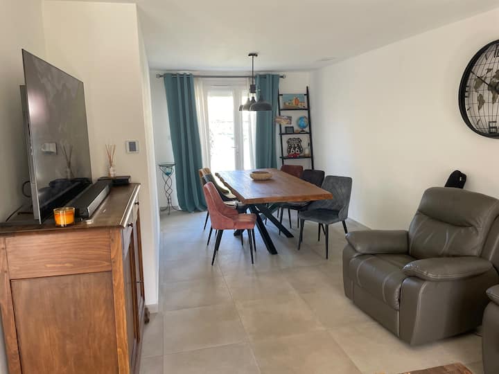 Villa Proche Du Centre-ville , à 20 Min De La Mer - Lunel