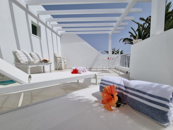 La Casa De Las Palomitas/piscina/primera Línea Mar - Corralejo