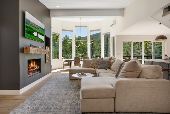 Completely Remodeled Mid-century Modern Vail Home - Vail, CO