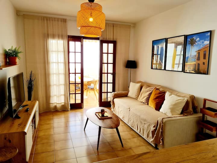 Уютный апартамент Montanita Retreat - Los Cristianos