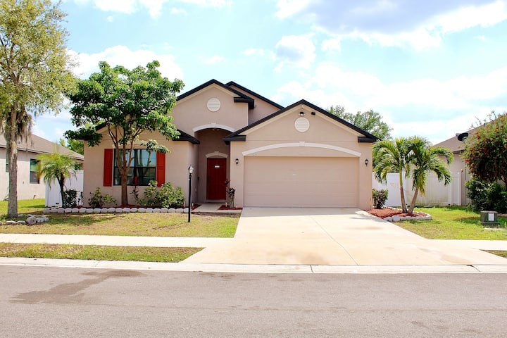 Home In Palmetto, Florida 34221 - Ellenton, FL