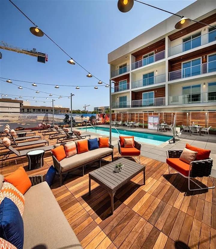 Brand New |Luxury Building In Sm - Venice Beach, CA
