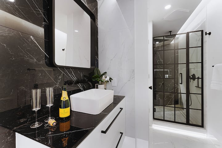 Hogan’s Alley Apartment - Canada