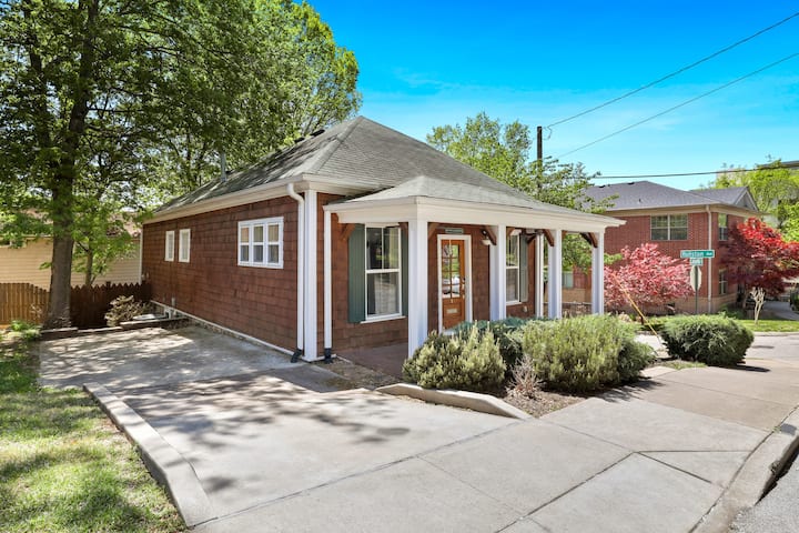 Lafayette St. Cottage - フェイエットビル, AR
