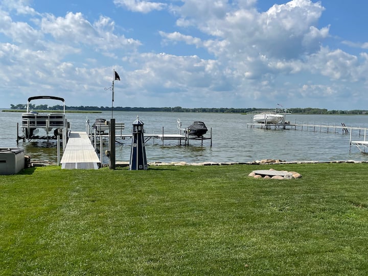 Lake Butte Des Morts Lake House - Oshkosh, WI