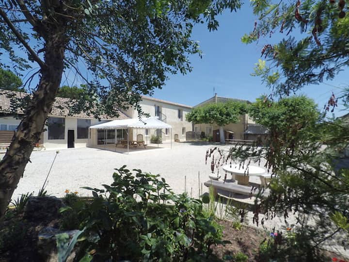 Gîte Avec Salle D'eau Privatif - Pierrelatte