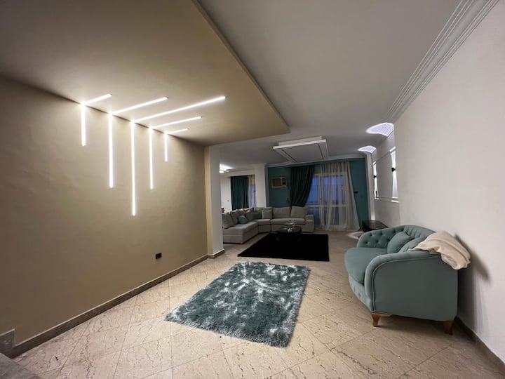 Luxurious Apartment For Rent - Cairo