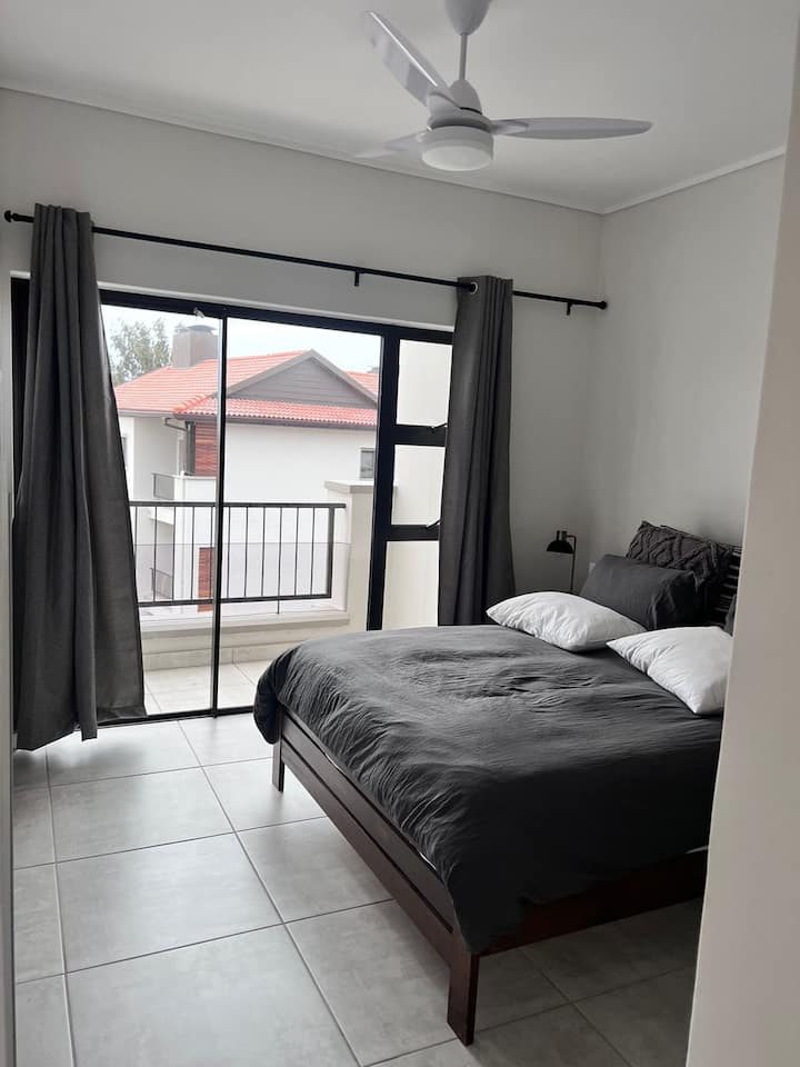 Lovely 3 Bedroom Family Friendly Place - eMdloti