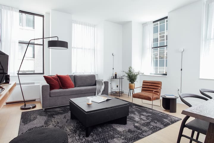 Mint House At 70 Pine: 2 Bedroom Suite - New York City, NY