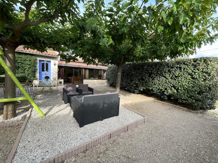 Mazet Au Coeur De La Nature - Nîmes