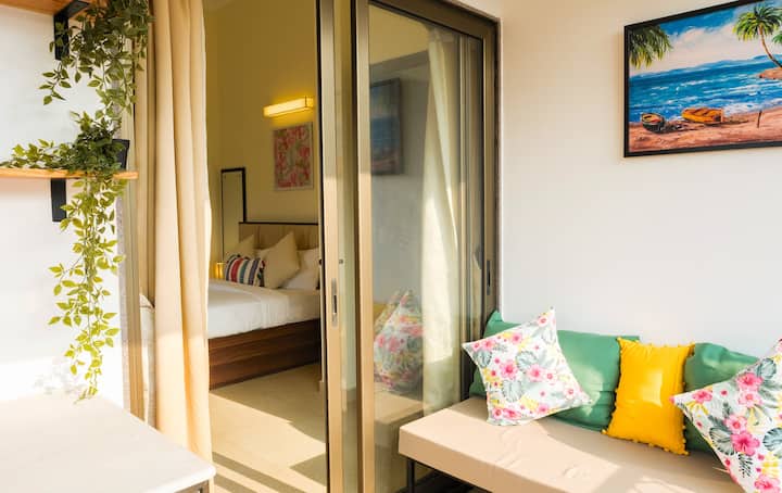 Palm Views At Baga Beach:free Wi-fi, Pool, Parking - Goa