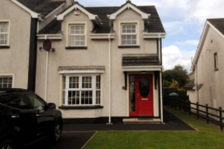 Delightful Family Holiday House - Portstewart