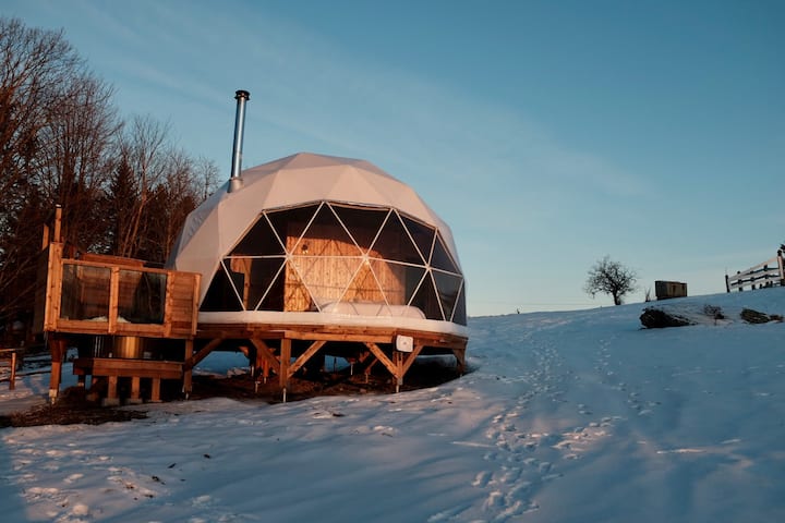 Dôme Luxueux, Spa Privé Et Vue Sur Les Montagnes - Sherbrooke