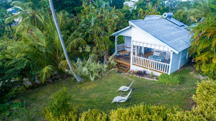 Bungalow Courcelles Ste Anne  'Corossol'  Vue Mer - Guadeloupe