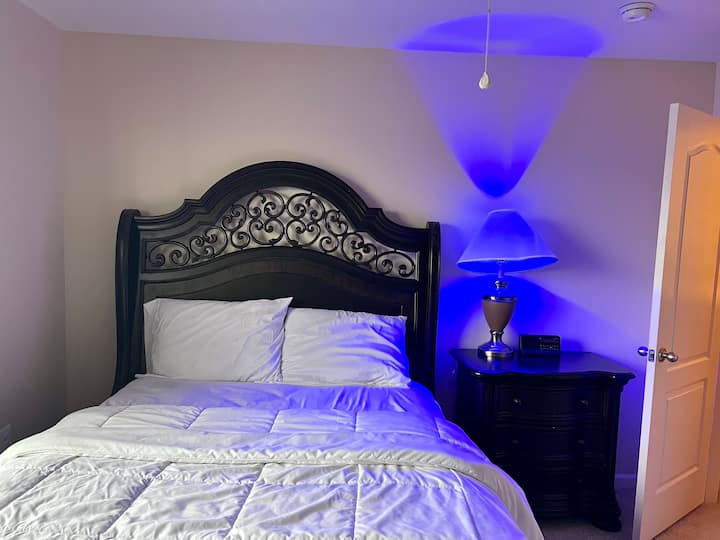 Private Bedroom Close 2 Downtown - Hagerstown, MD