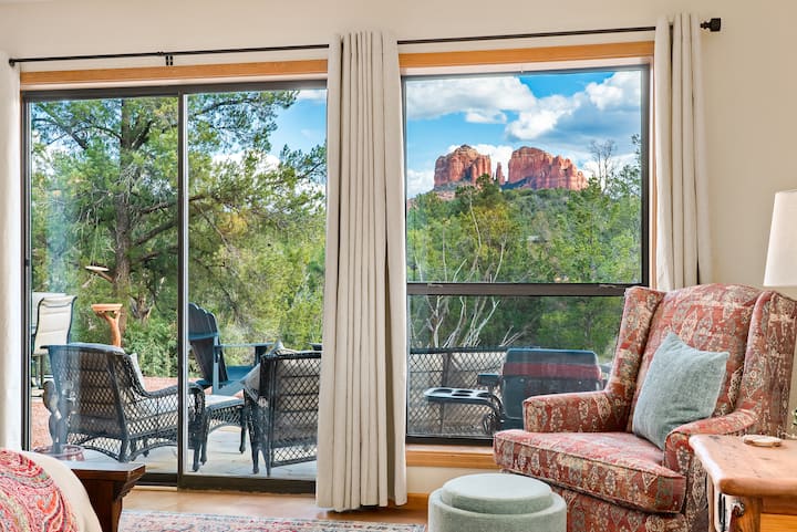 Myrinn – Red Rock Creek Retreat W/ Cathedral Views - Sedona, AZ