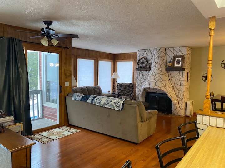Hillside Hideaway In Lead - Deadwood, SD
